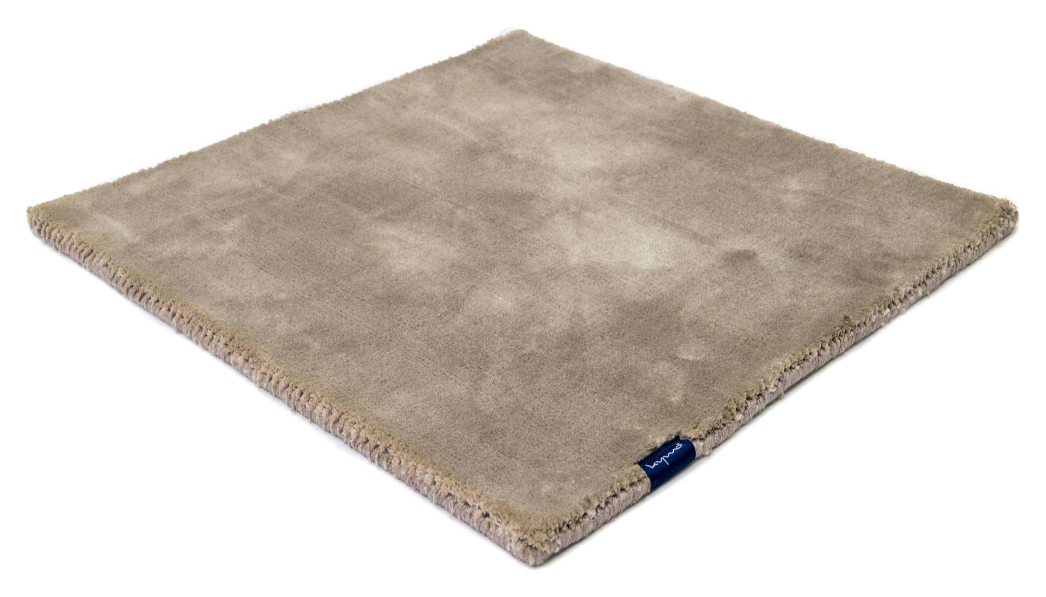 THE LOFT / Studio NYC PolySilk | kymo | contemporary rugs from Germany