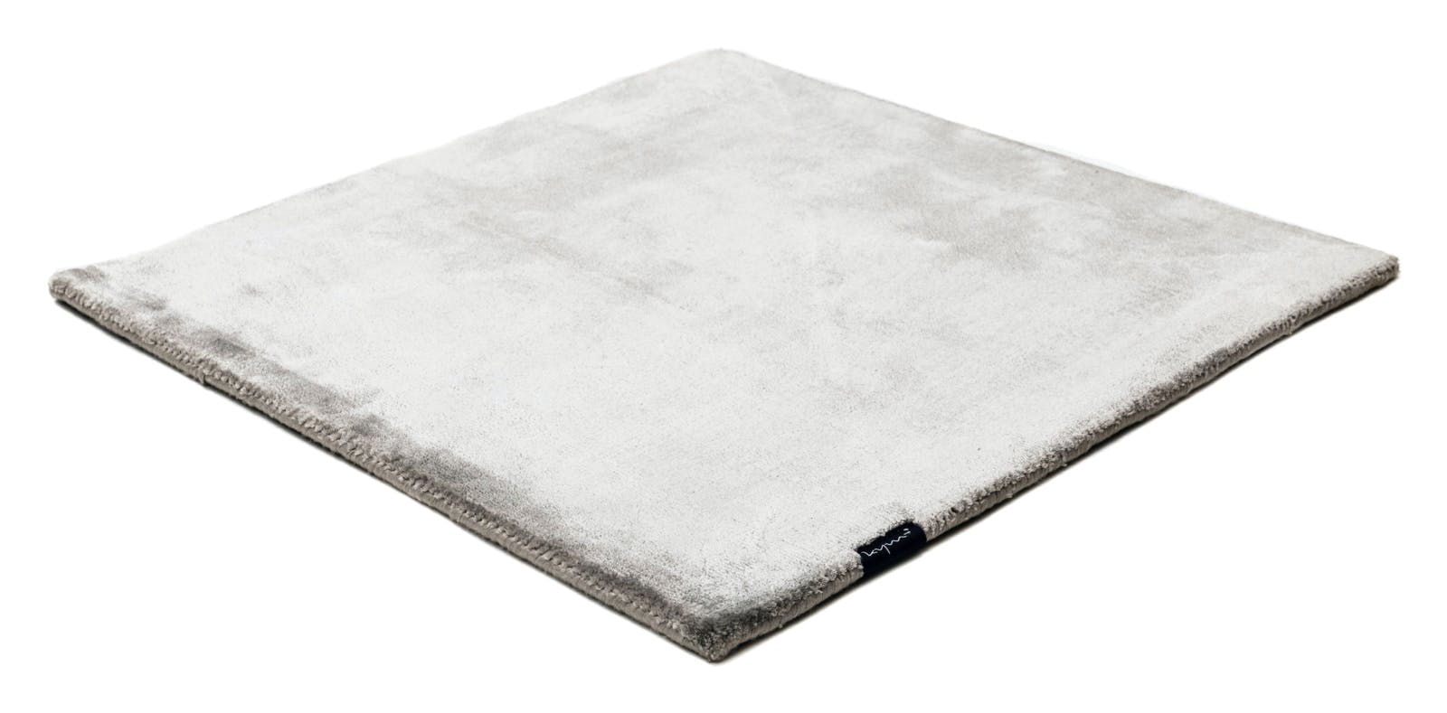 THE LOFT / Studio NYC Pearl Edition | kymo | modern rugs from Germany